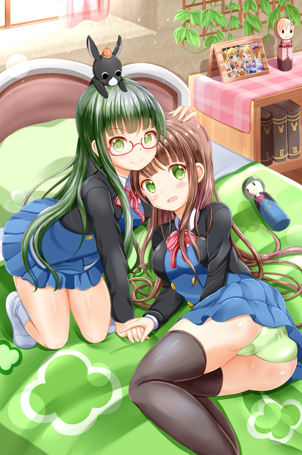 Safebooru - >:) 2girls :d anko (gochiusa) ass bangs bed bed sheet black jacket black legwear ...