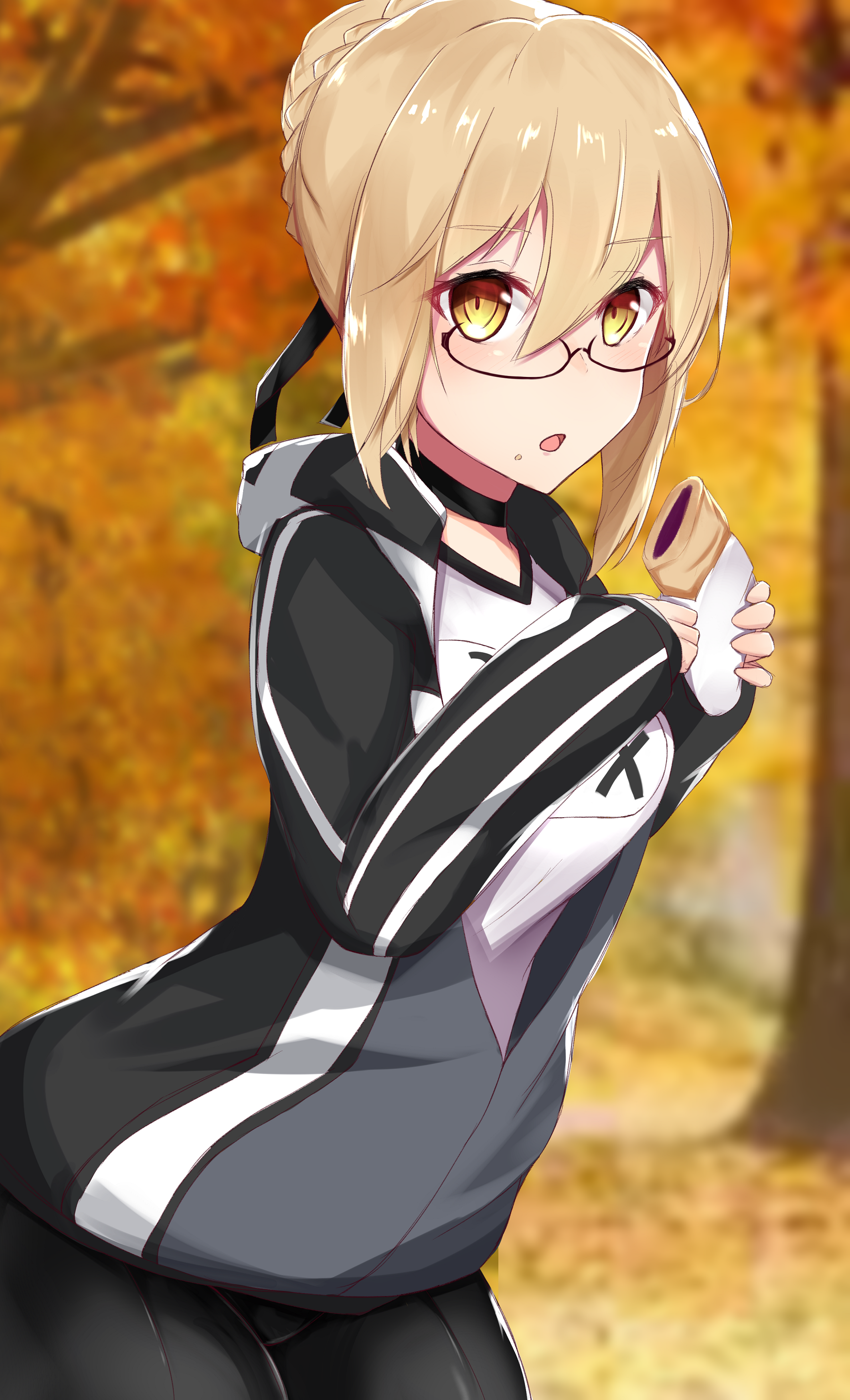Safebooru - 1girl absurdres artoria pendragon (all) autumn bangs bike shorts black-framed ...