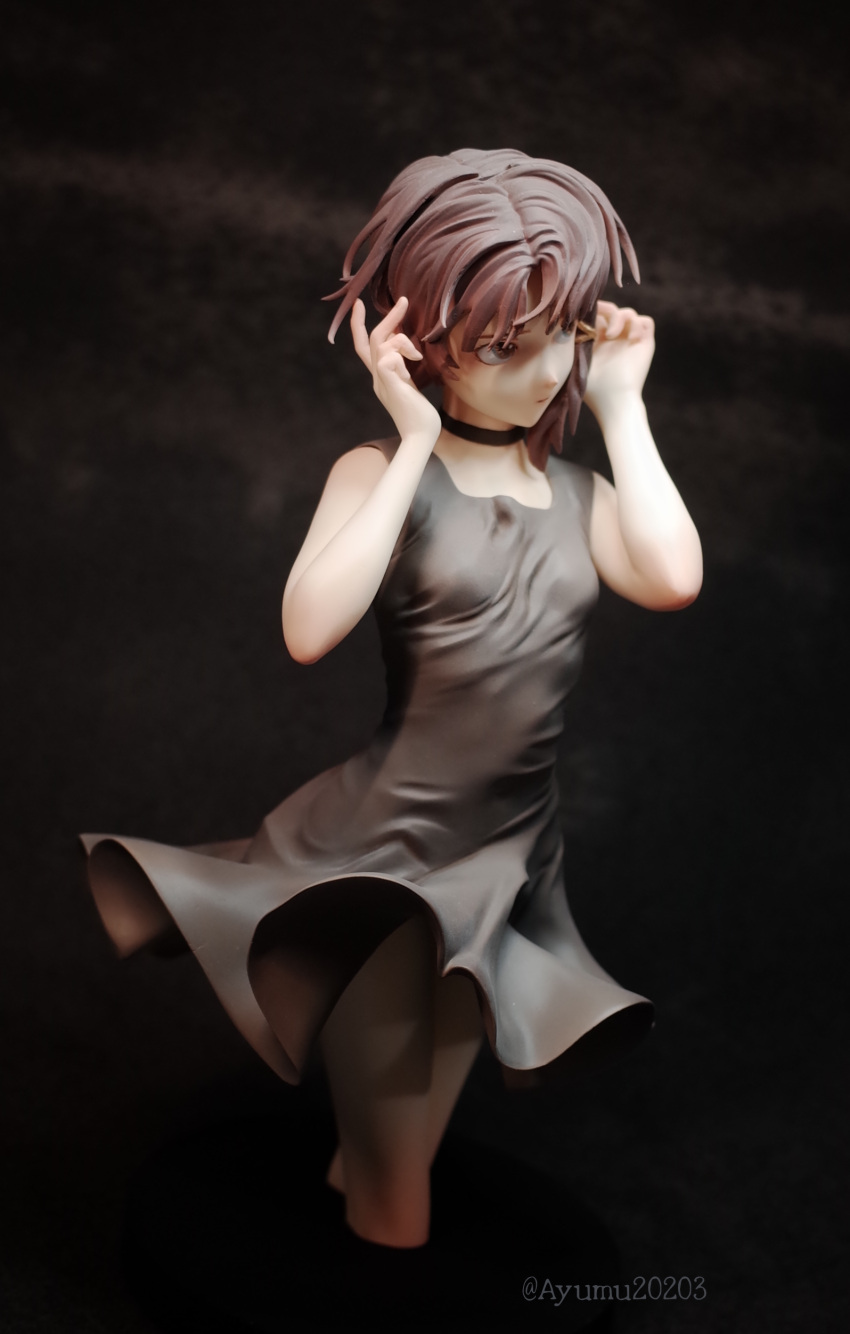 Safebooru - 1girl absurdres breasts brown eyes brown hair choker dress garage kit (medium) grey ...