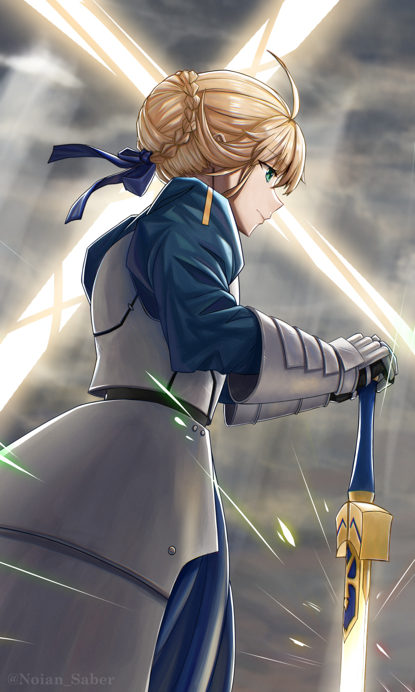 Safebooru - 1girl absurdres ahoge armor armored dress artoria pendragon (fate) blonde hair blue ...