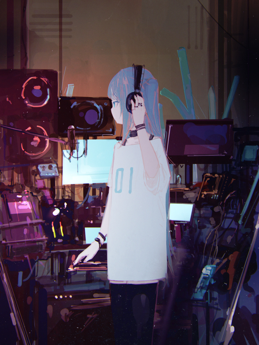 Safebooru - 1girl absurdres aqua eyes black choker black thighhighs ...