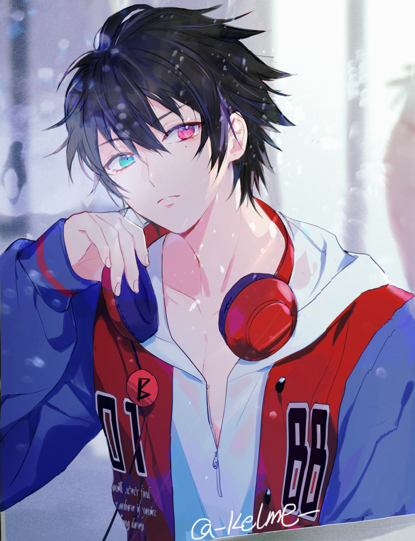 Safebooru - 1boy artist name black hair blue jacket blurry blurry background closed mouth ...