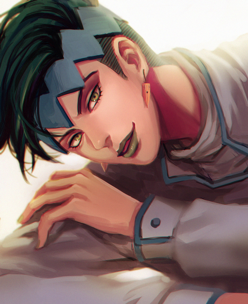 Safebooru - backlighting chromatic aberration earrings green eyes green ...