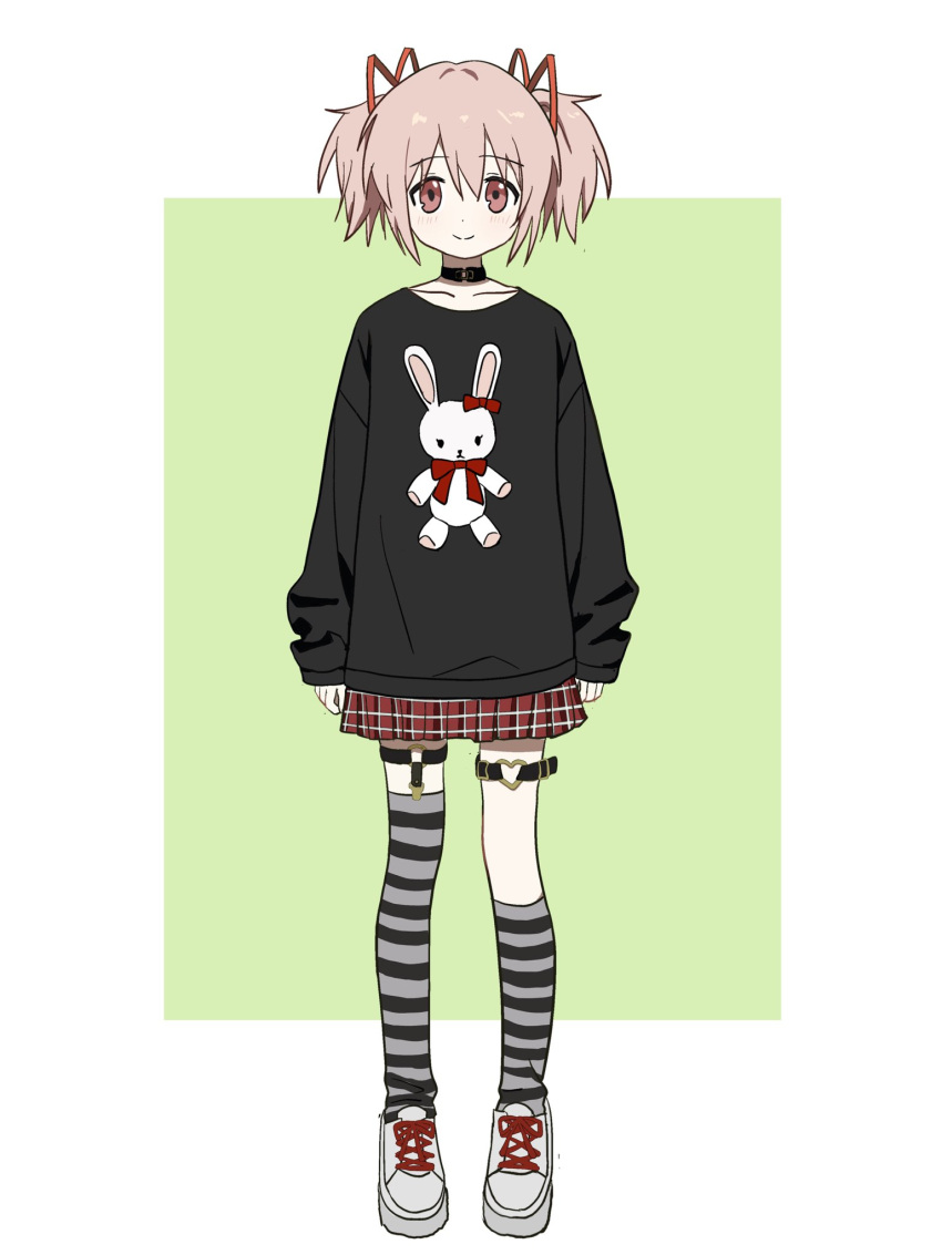 Safebooru - 1girl bigrabbitcookie black choker choker green background ...