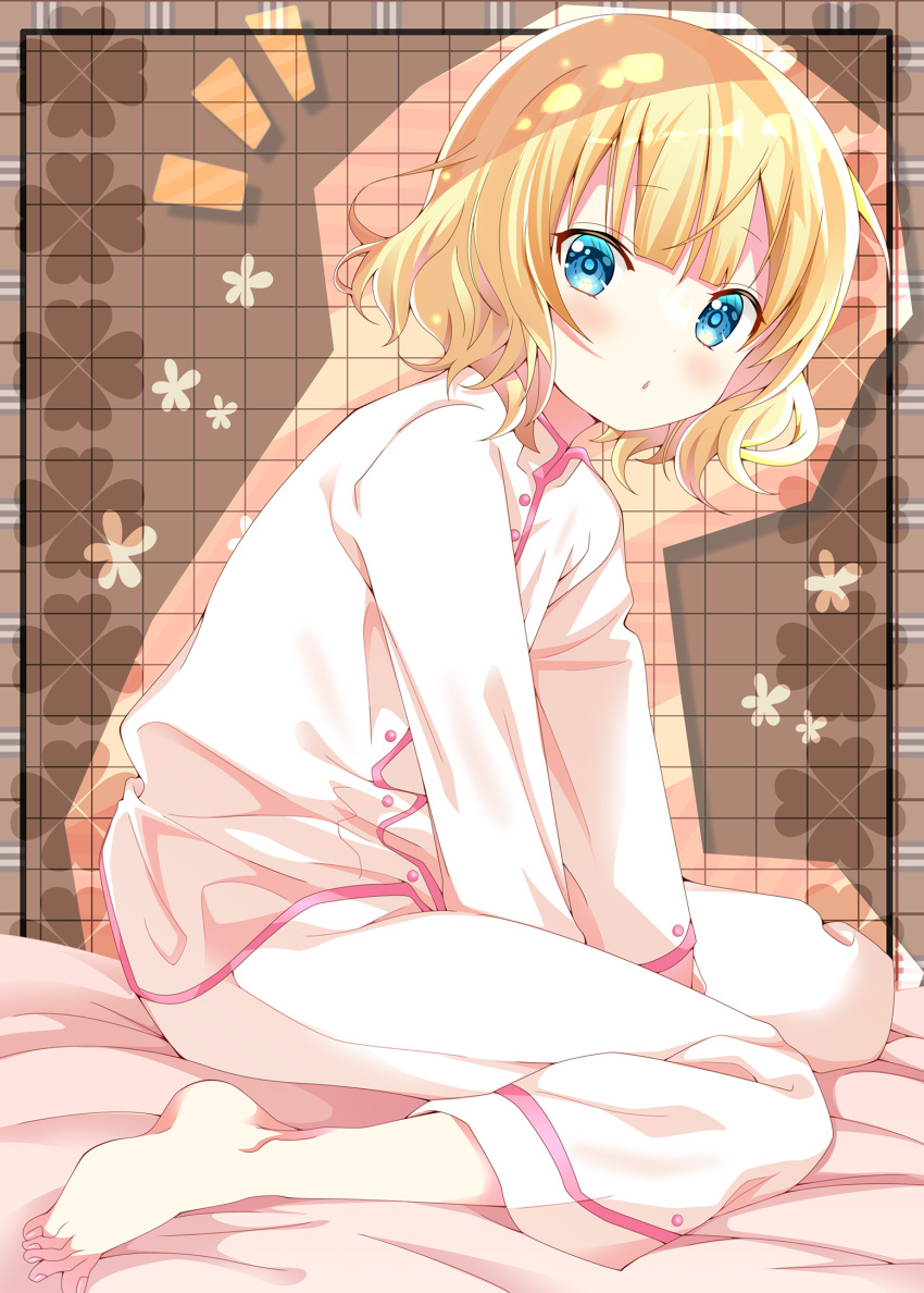 Safebooru - 1girl aqua eyes arms between legs barefoot blonde hair blush brown background ...
