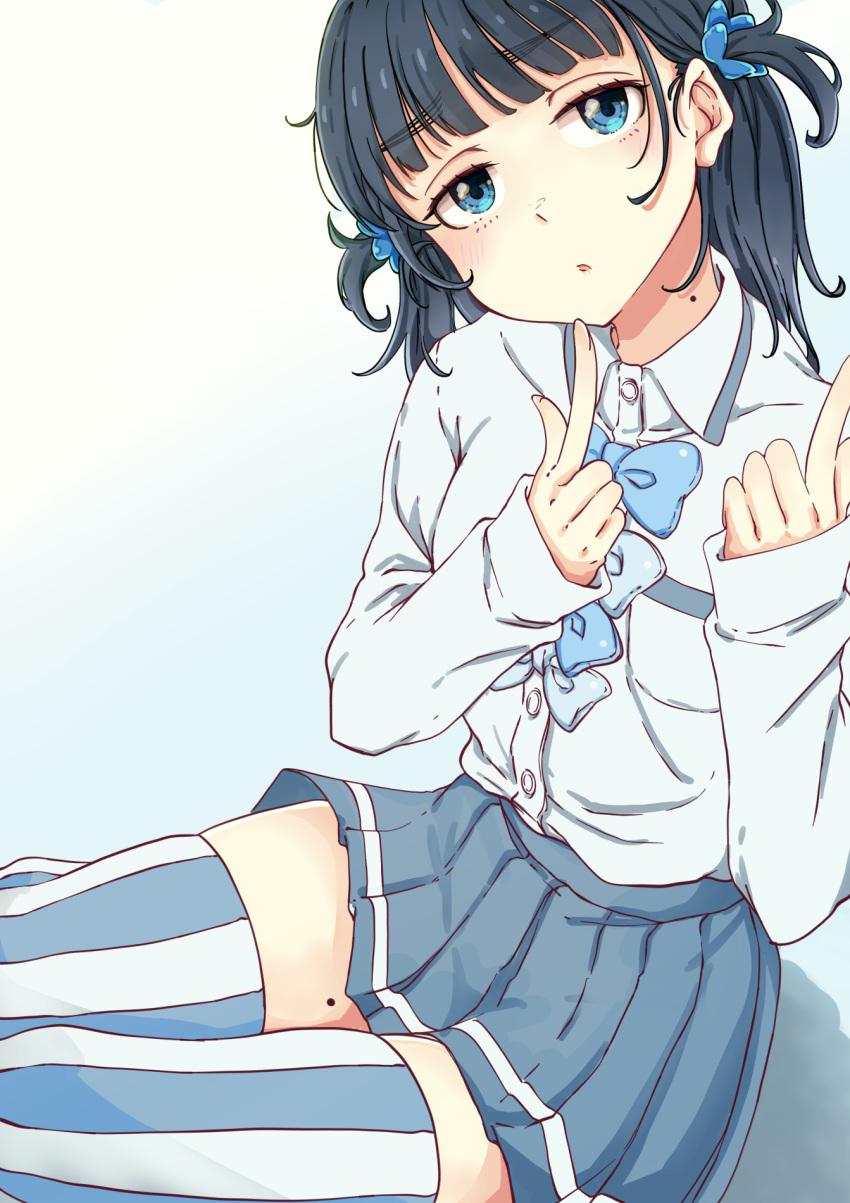 Safebooru - 1girl :o basori tiara black hair blue background blue bow blue bowtie blue eyes blue ...