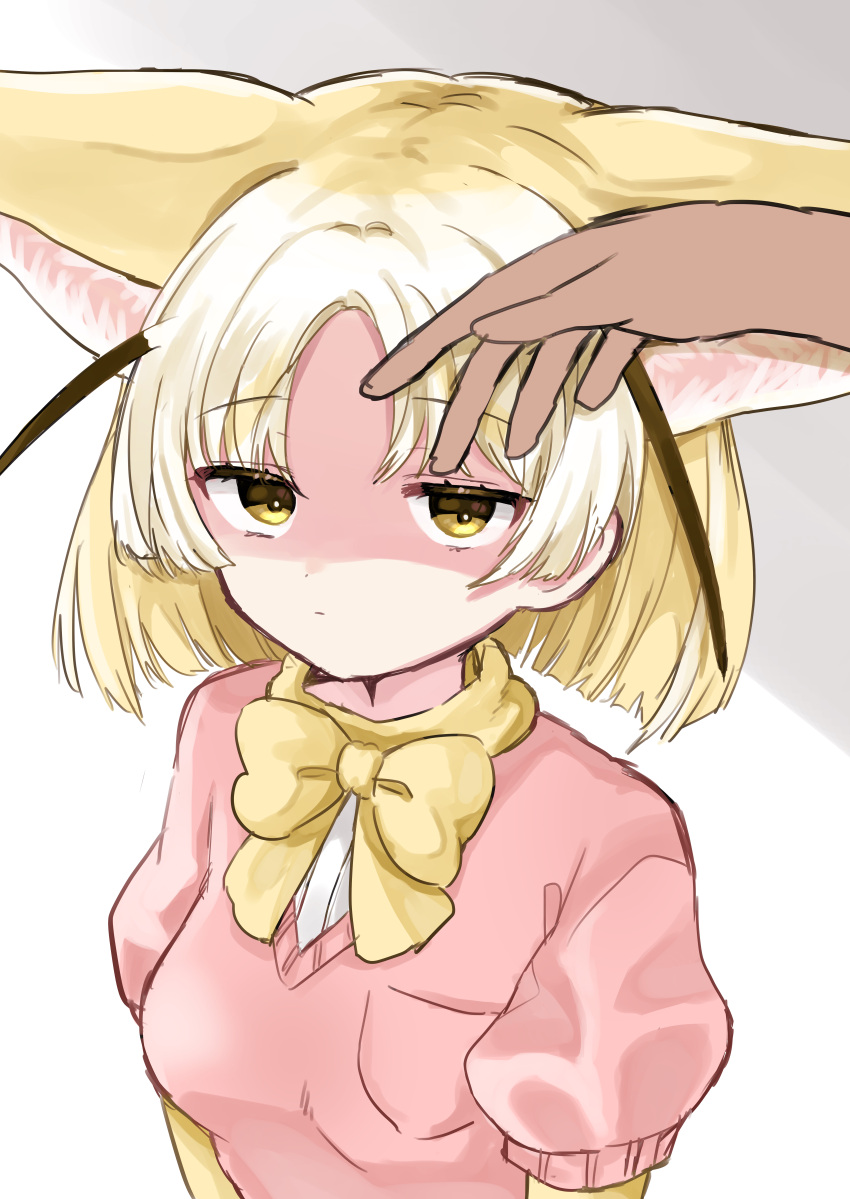 Safebooru - 1girl 1other absurdres animal ears blonde hair bow bowtie closed mouth fennec ...
