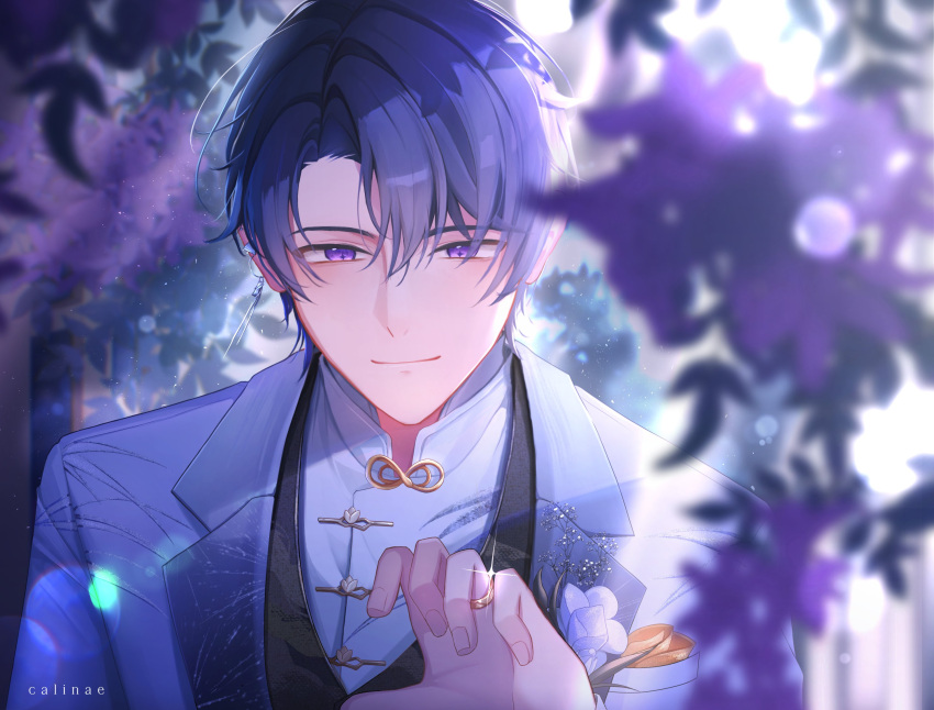 Safebooru - 1boy black vest blue hair blurry blurry foreground calinae ...
