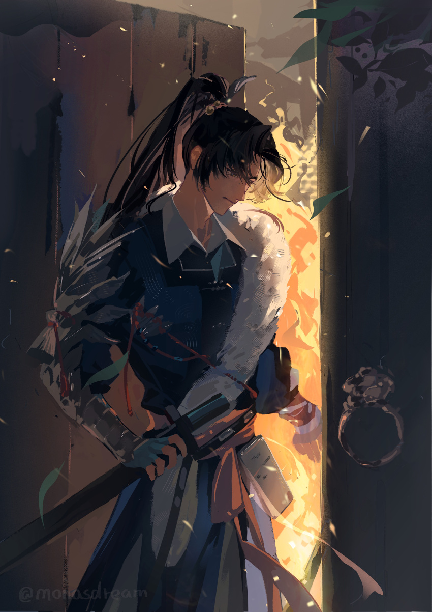 Safebooru - 1boy absurdres arm armor backlighting black hair blue robe ...