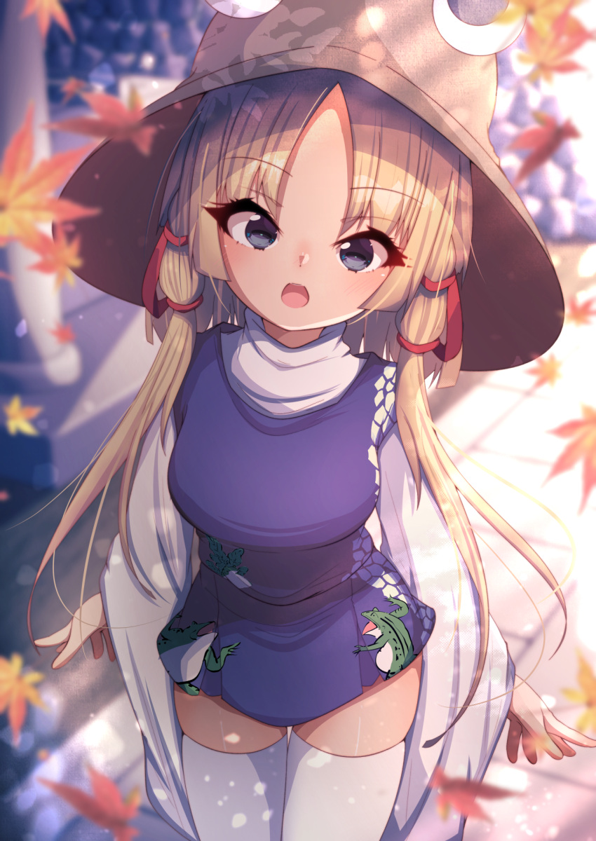 Safebooru - 1girl animal print bangs blonde hair darumoon frog print ...