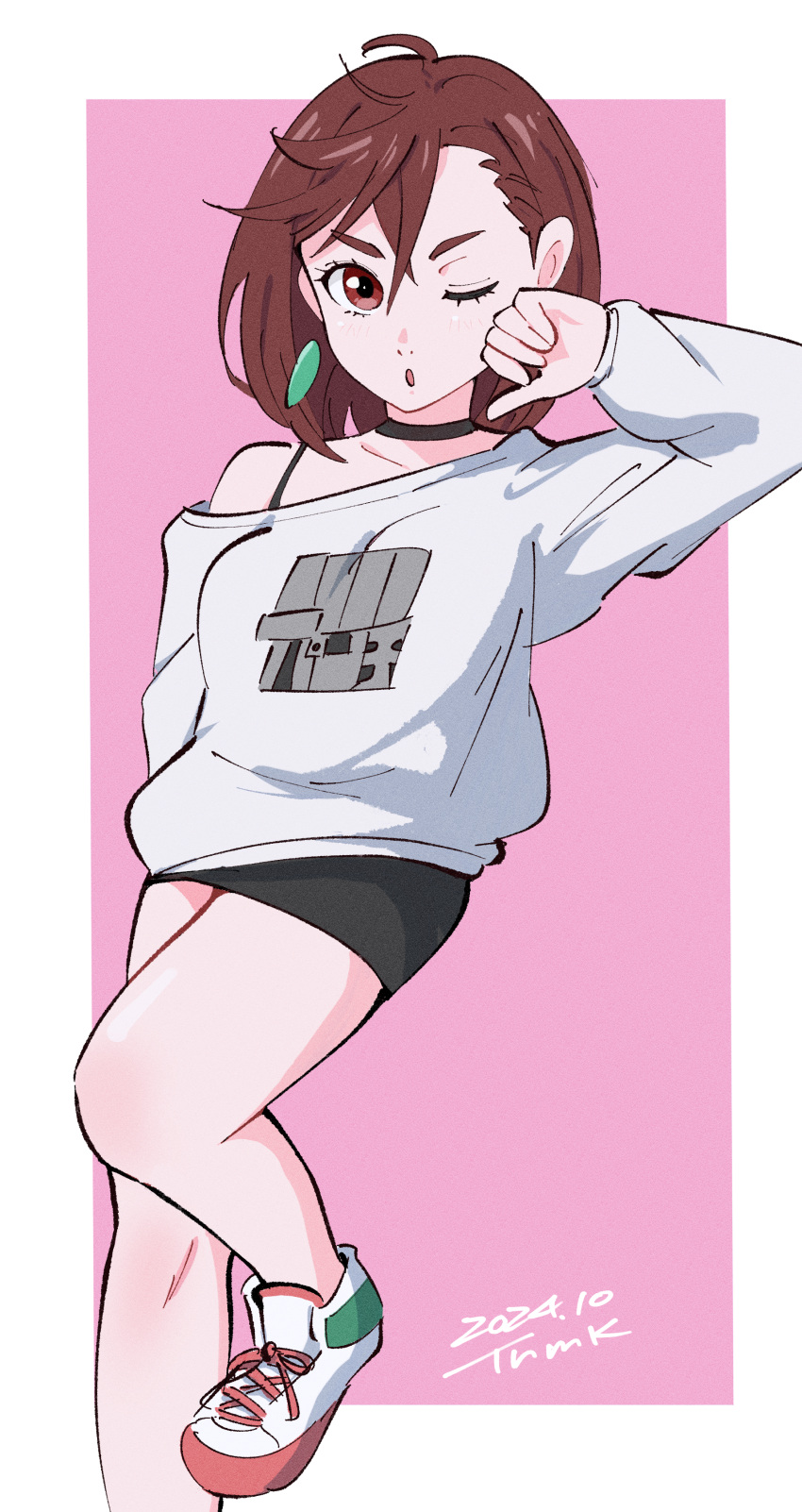 Safebooru - 1girl absurdres ayase momo black choker brown eyes brown hair choker commentary ...