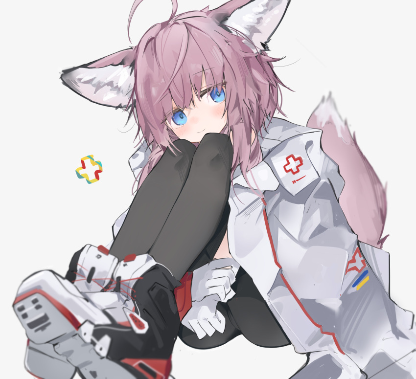 Safebooru - 1girl ahoge animal ear fluff animal ears arknights bangs bike shorts black legwear ...