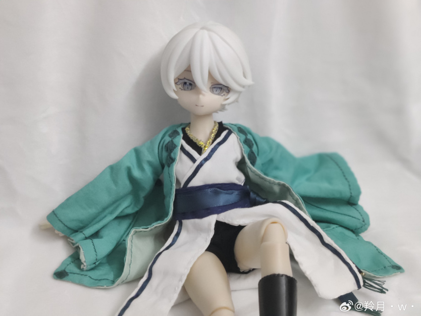 Safebooru - 1girl absurdres bare legs belt black belt character doll ...