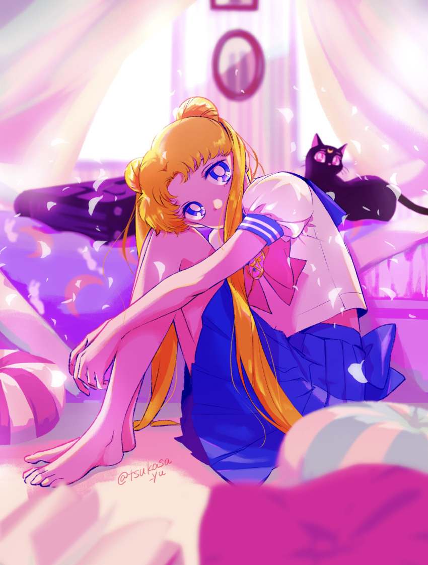 Safebooru - 1girl absurdres bag barefoot bed bishoujo senshi sailor moon black cat blonde hair ...