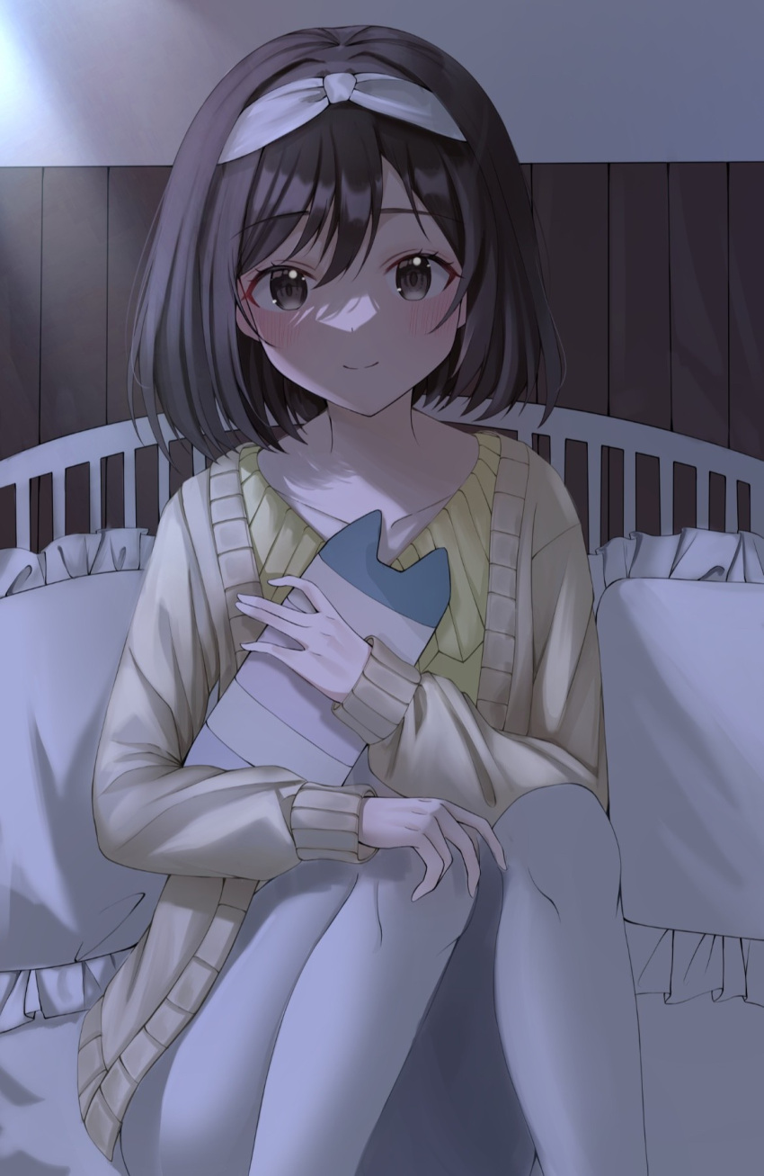 Safebooru - 1girl 25-ji night code de. (project sekai) bangs bed black hair blush bob cut bow ...