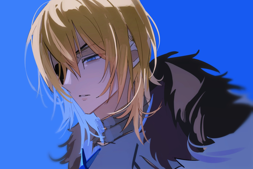 Safebooru - 1boy armor bags under eyes black fur blonde hair blue background blue eyes ...