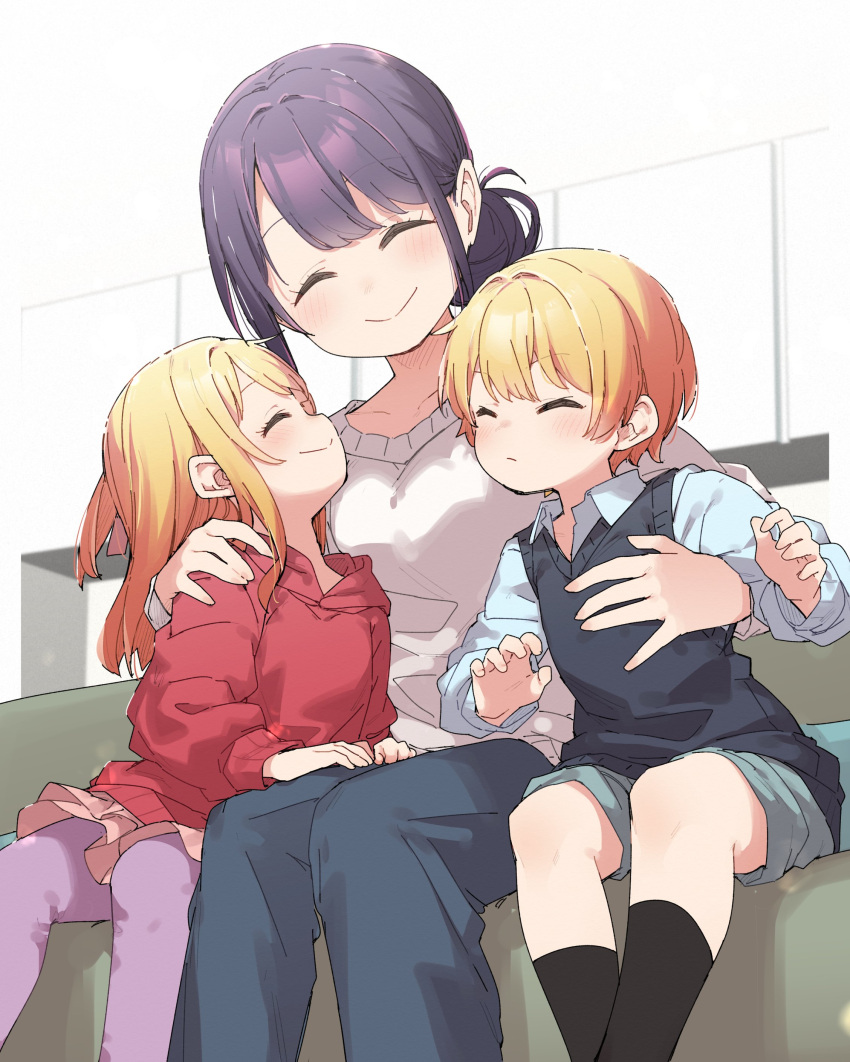 Safebooru - 1boy 2girls ^ ^ absurdres black socks blonde hair blue pants blush brother and ...