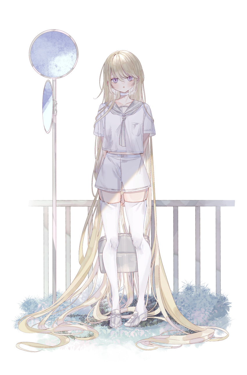 Safebooru - 1girl absurdly long hair absurdres bag blonde hair choker expressionless full body ...