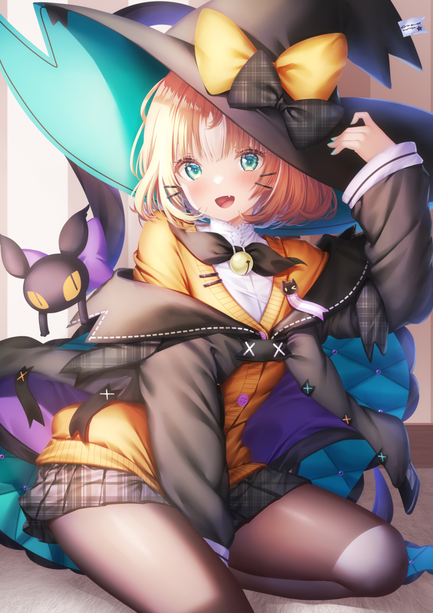 Safebooru - 1girl bell between legs blonde hair bow fang green eyes hair ornament hand between ...