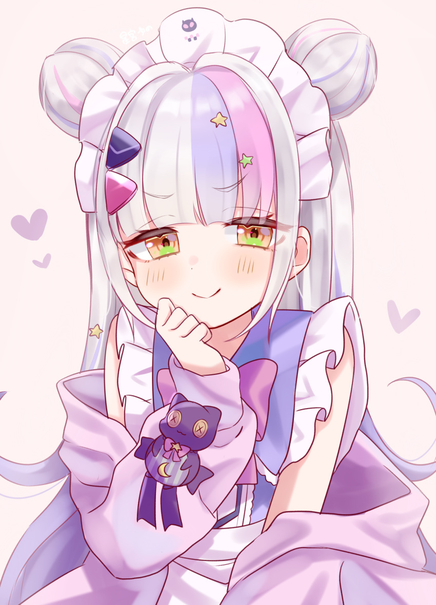 Safebooru - 1girl blue streaks closed mouth commentary request grey ...