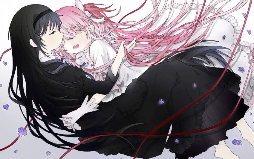 Safebooru - 2girls ^ ^ absurdly long hair akemi homura akemi homura (black dress) arms around ...