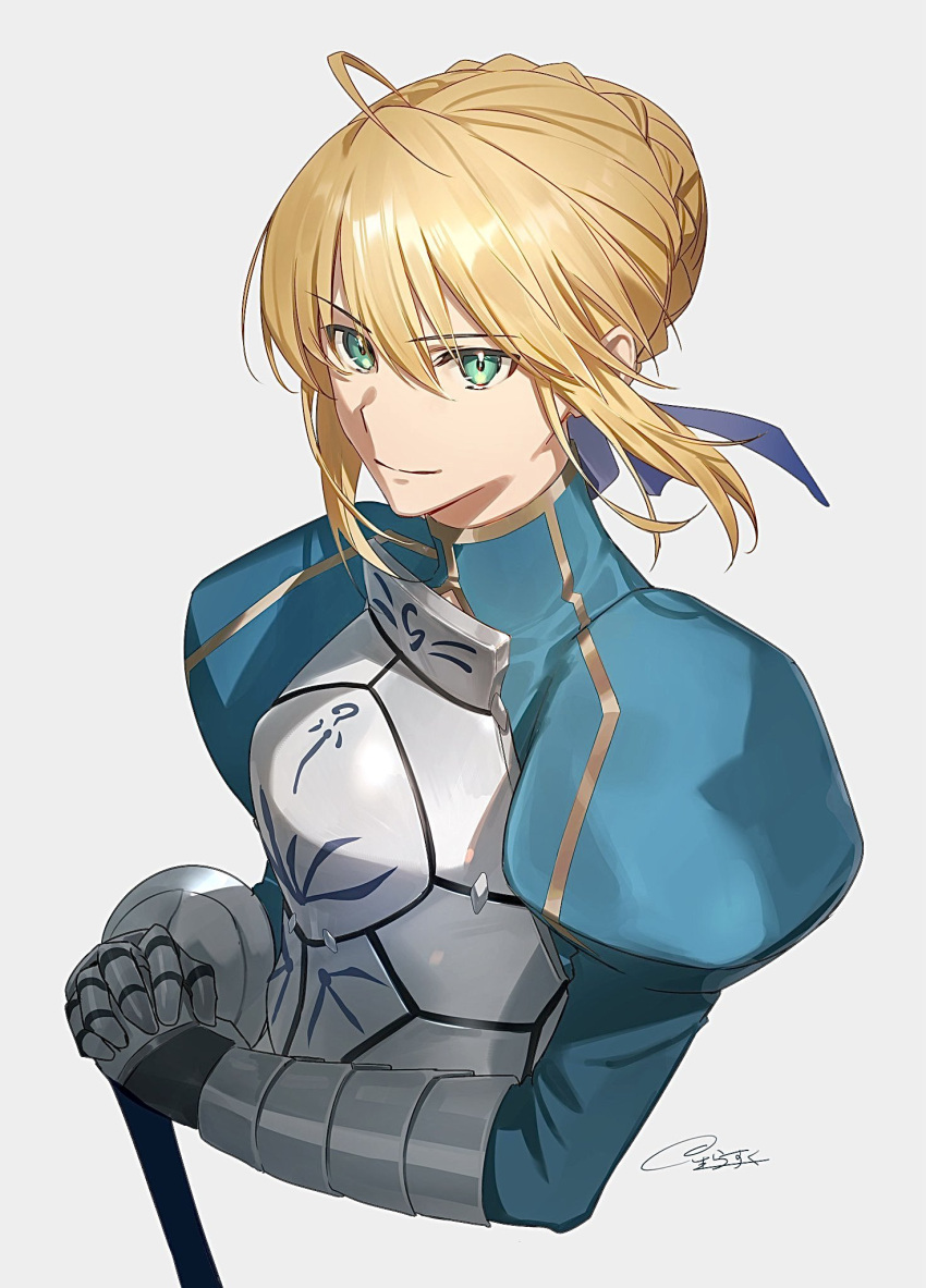 Safebooru - 1girl armor artoria pendragon (fate) blonde hair braid breastplate closed mouth ...