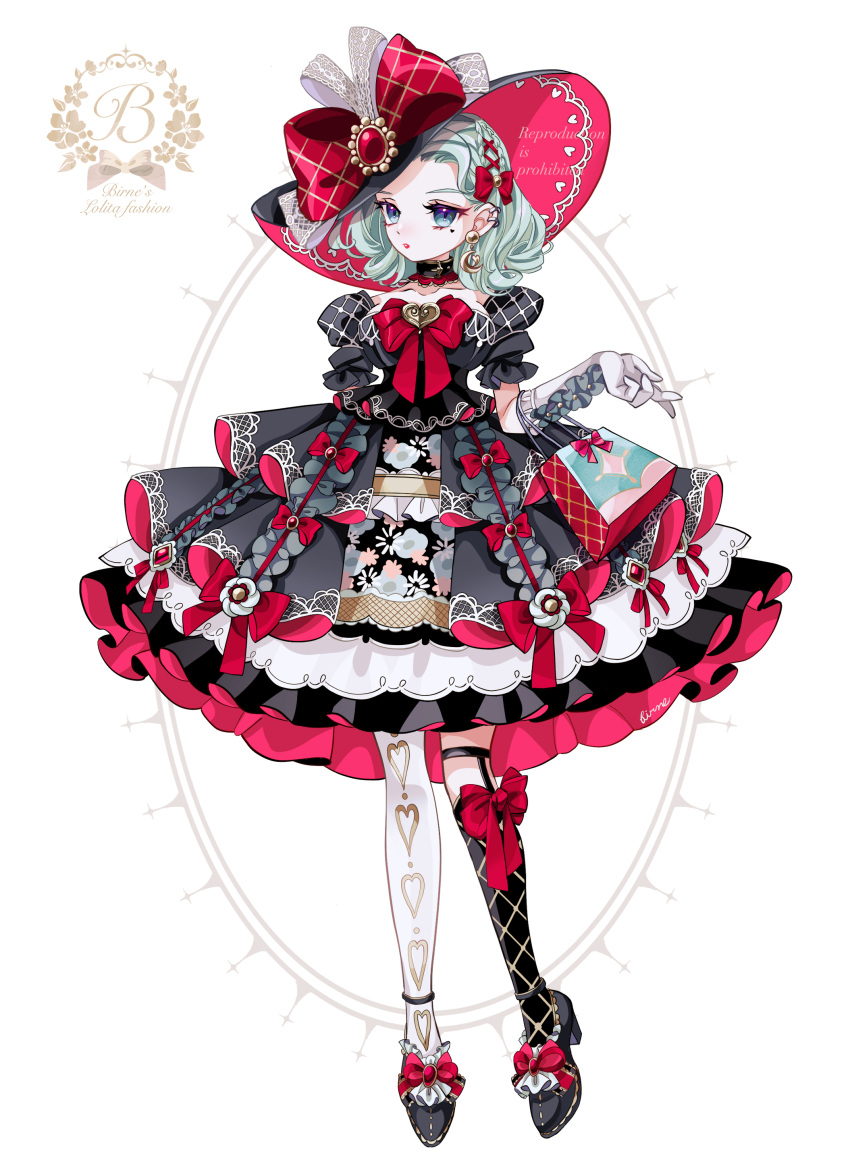 Safebooru - 1girl absurdres asymmetrical legwear bag black choker black gloves blue eyes bow ...
