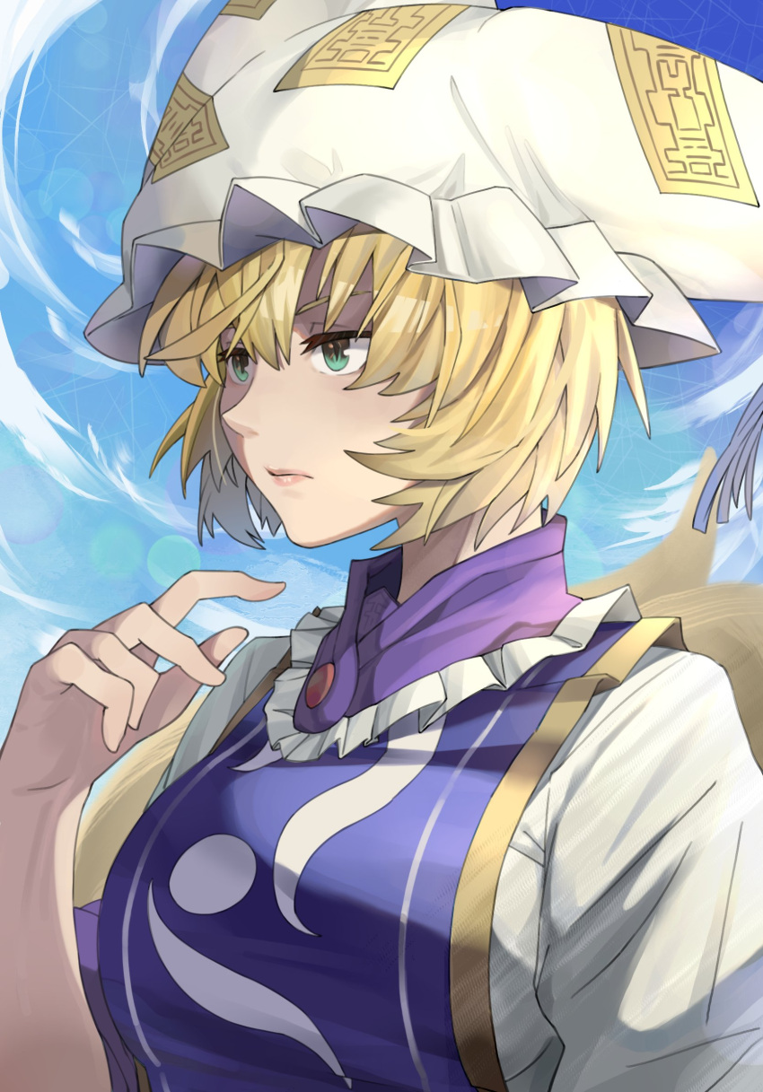 Safebooru - 1girl blonde hair blue eyes breasts closed mouth highres large breasts lips onionmay ...