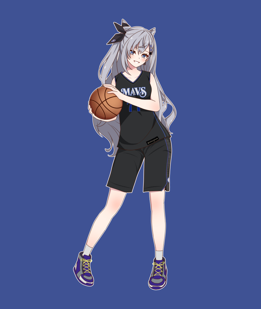 Safebooru - 1girl ball basketball (object) basketball jersey basketball uniform black shorts ...